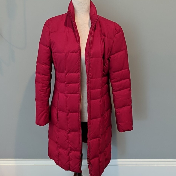 Ann Taylor | Jackets & Coats | Ann Taylor Red Puff Jacket Size Medium ...
